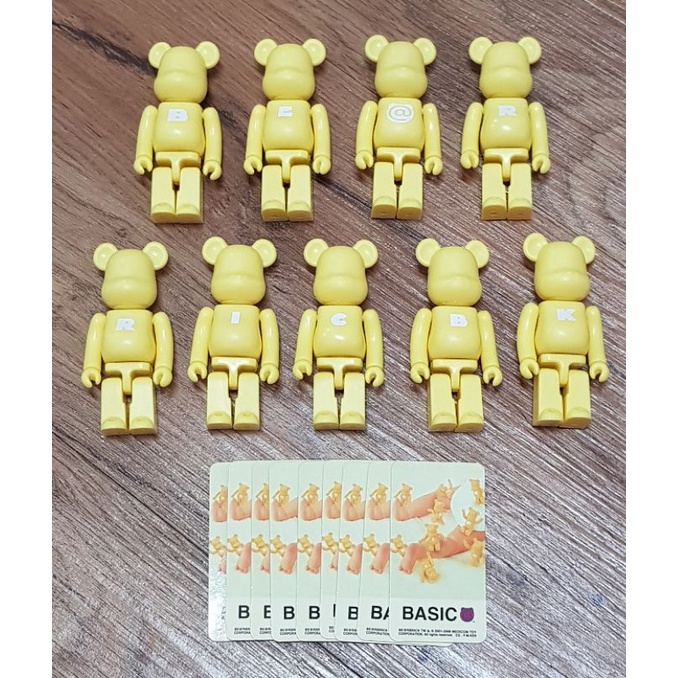 Be @ rbrick Basic Series 17 Complete Set Bearbrick Box + 9 Cards Medicom Toy | Shopee Philippines