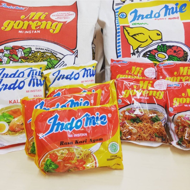 10 Packs Of indomie Old School Old School doloe special edition 1982th ...