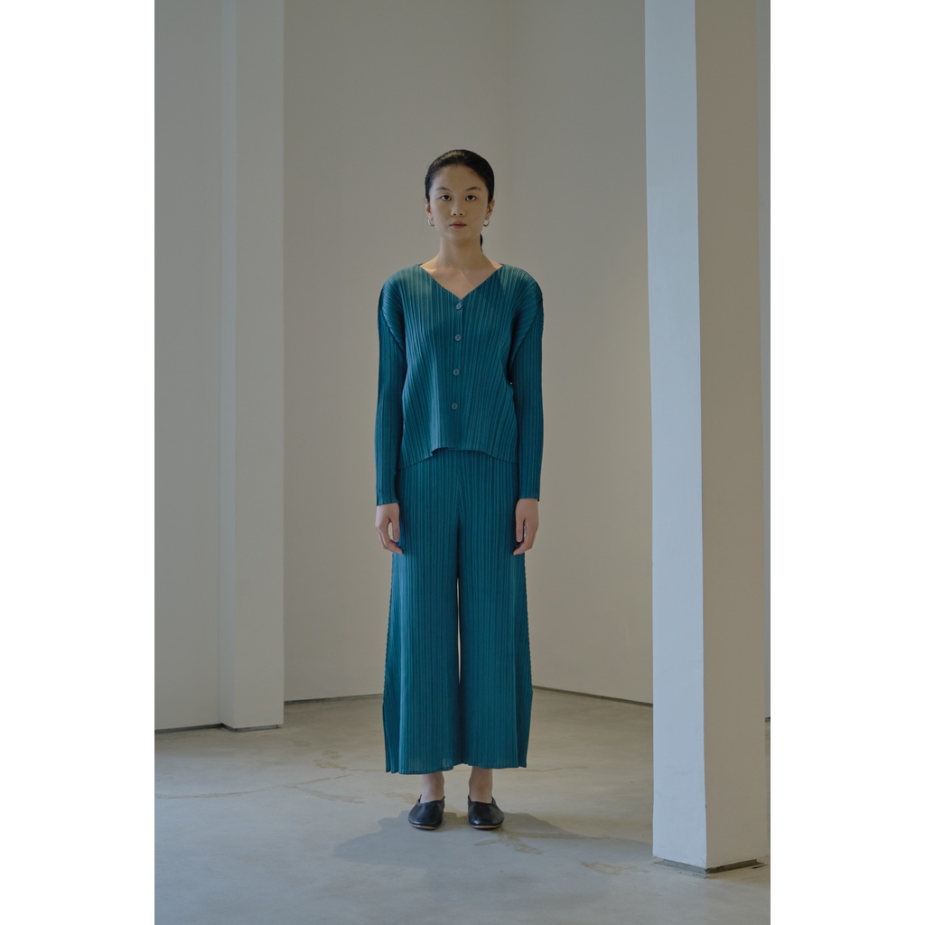 Libon Set in Emerald Blue | Thousand times | Shopee Philippines
