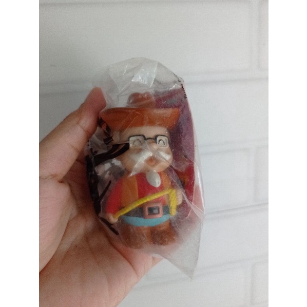 Toy figure colonel sanders around the world/Toy kfc colonel sanders ...