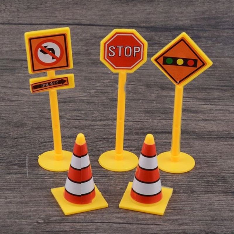 Racing Cars Lightning McQueen Traffic Signs Theme Birthday Cake ...