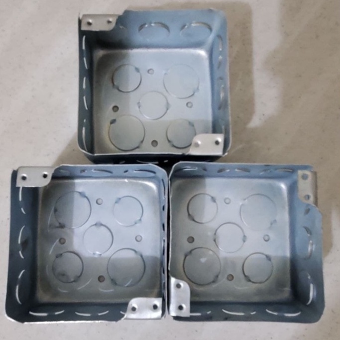 QUAPCOR HEAVY DUTY METAL SQUARE BOX 4x4 DEEP TYPE GAUGE 18/16 1/2 ...