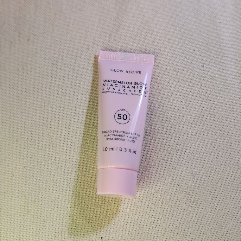 Glow Recipe Watermelon Glow Niacinamide Sunscreen SPF 50 (10ml ...