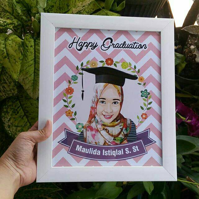 Caricature / Vector Graduation Gift / cartoon face / cartoon photo ...