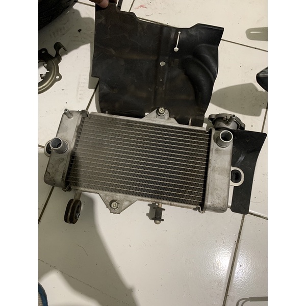 Yamaha r15 v2 radiator | Shopee Philippines
