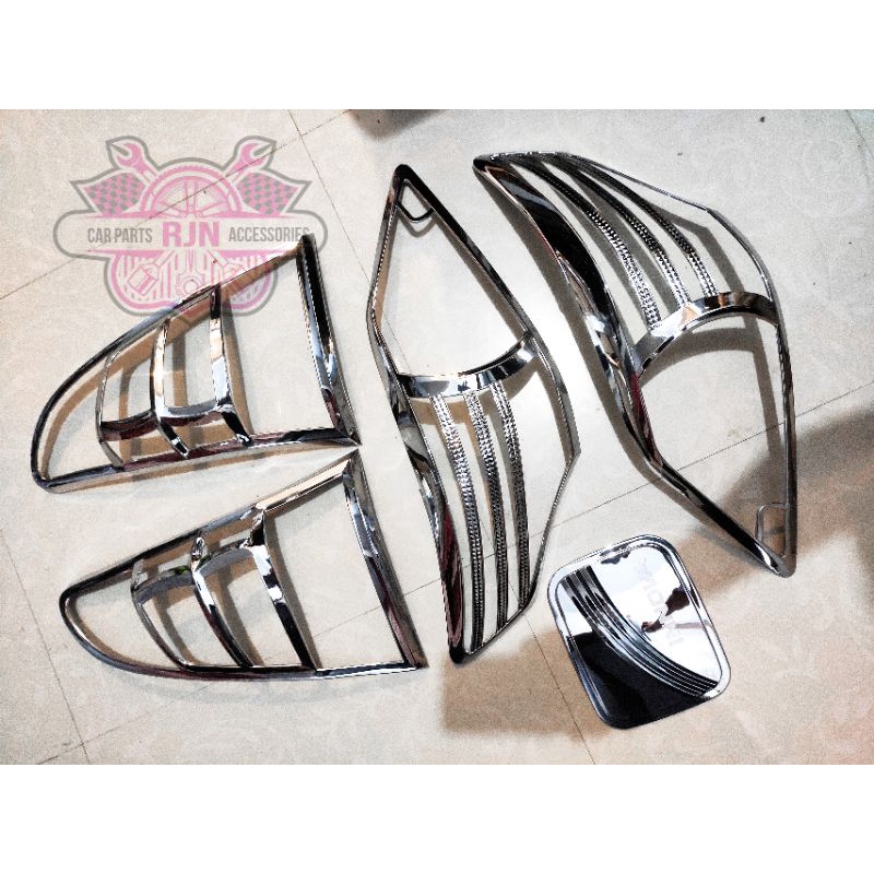 Toyota Innova Garnish Set Head and Tail lamp | Shopee Philippines
