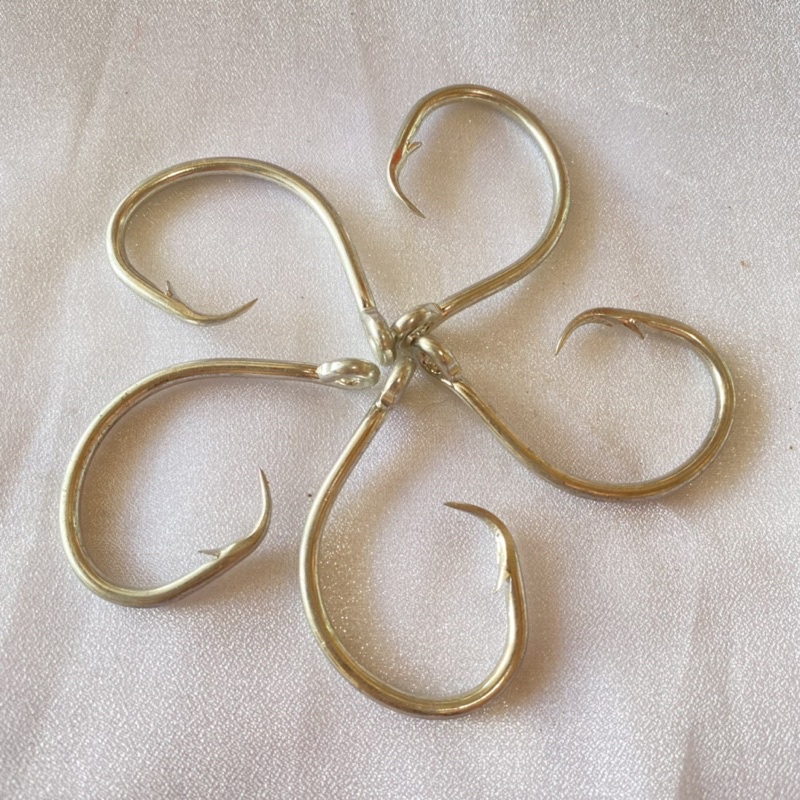 MUSTAD CHICAGO HOOK #12/0 SOLD PER PIECE | Shopee Philippines