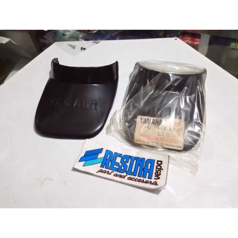 Yamaha l2 g l2 super original Rear Fender Water Tank Top yamaha ...