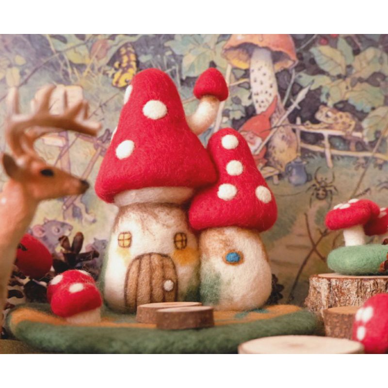 Wooden Ailee Fairy House, Toadstool, Toadstool Mat/Toy Fairy House And ...