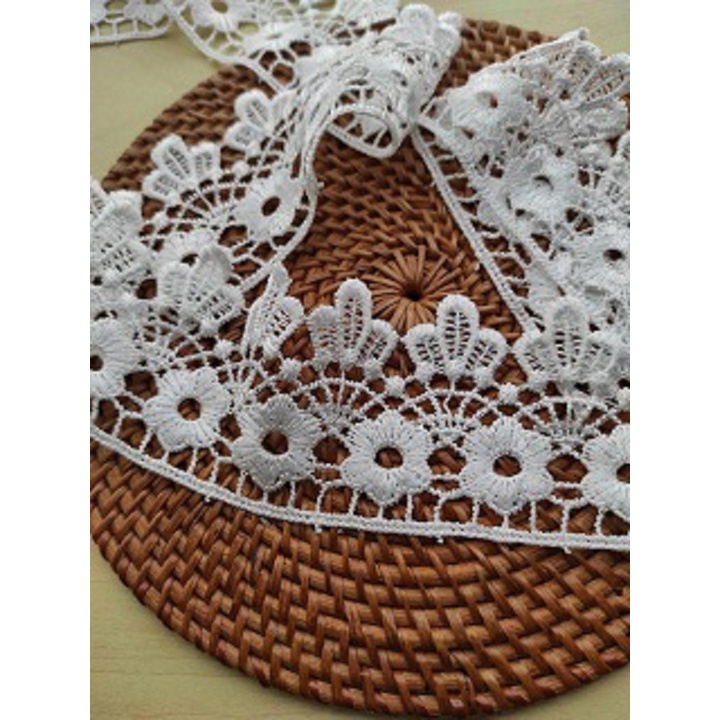 Giper Embroidered Lace Fabric - Medium Flower CR1-15731 (L:-/+6CM ...