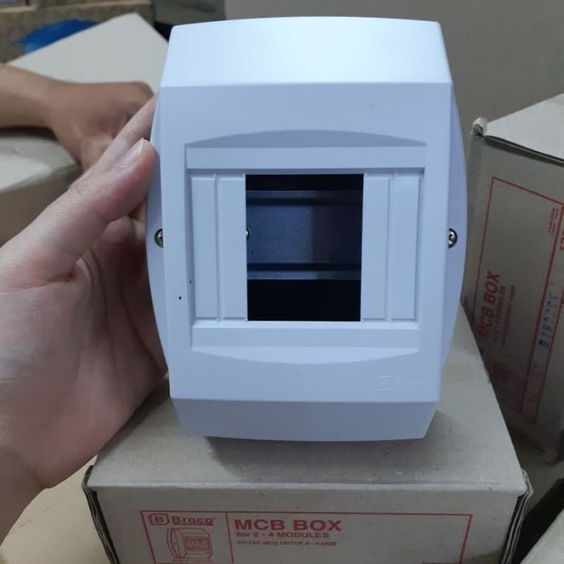 Broco Outbow Mcb Box 2 groups 3 groups 4 groups Broco Outbow Mcb Box 4 ...