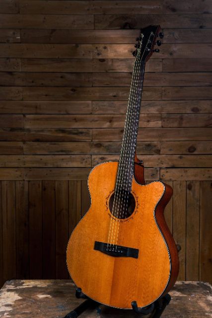 Sqoe Engkantado Brown 40'inches Acoustic Guitar with Built-in 101 ...