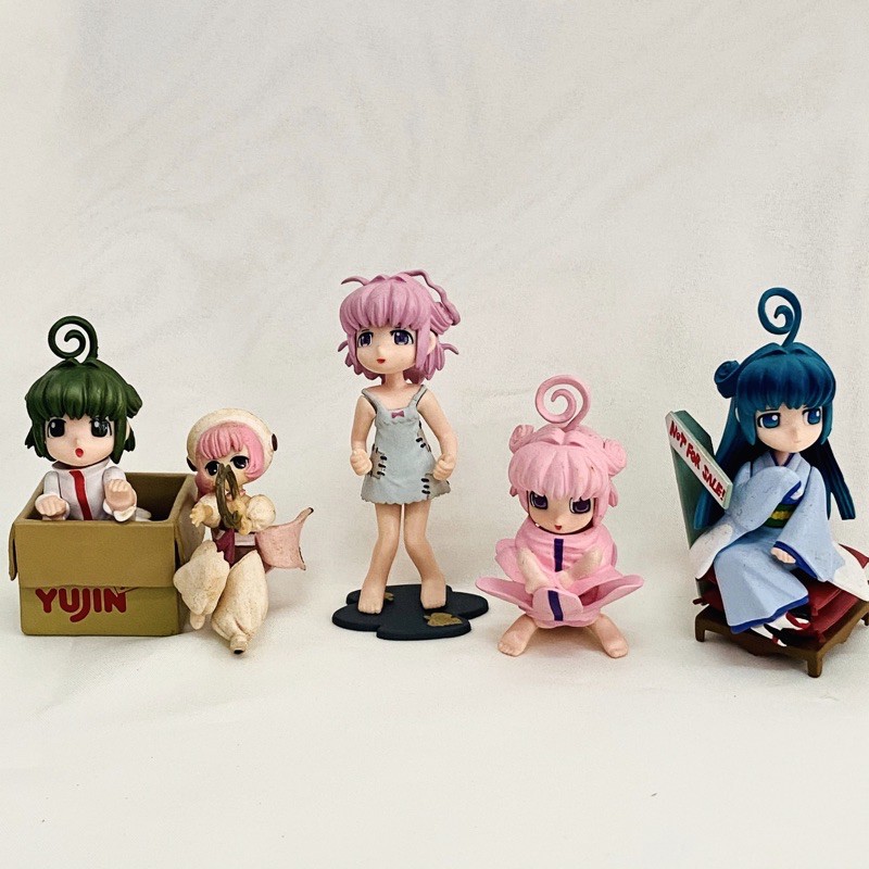 Anime mold stand ( one set ) | Shopee Philippines