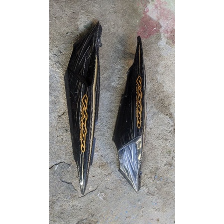 Order Spool, pulser, Rear Thumb, tail Vixion old ori Cottage | Shopee ...