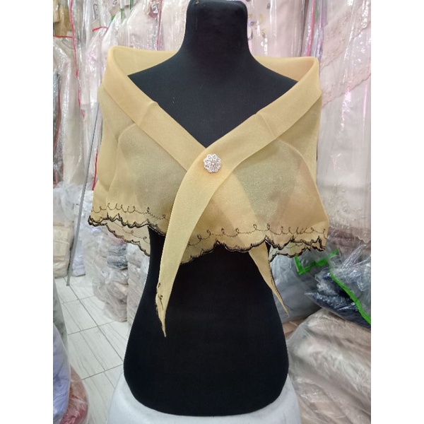 Filipiniana Alampay/ Shawl Embroidery Design (Brooch not included ...