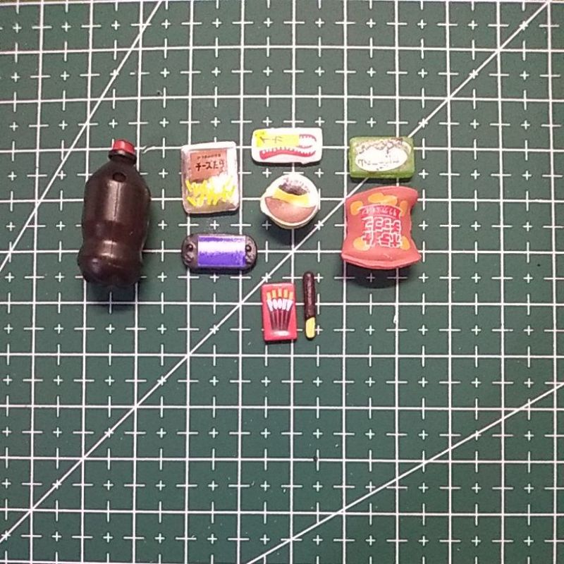 Miniature Food nendoroid kws | Shopee Philippines