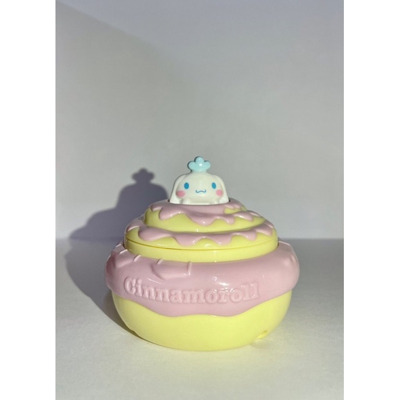 Mcdonald Cinnamon roll Toy Cinnamon roll Toy Cinnamon roll cake wind up ...