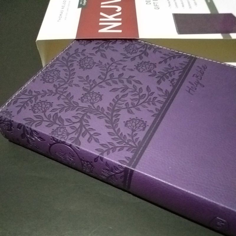 NKJV Deluxe Gift Bible Purple Leathersoft Vine | Shopee Philippines NKJV Deluxe Gift Bible Purple Leathersoft Vine | Shopee Philippines