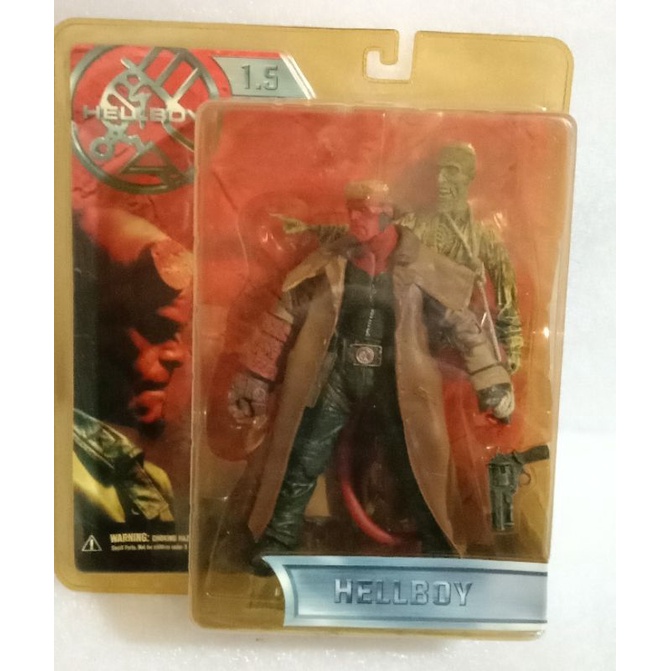 Mezco HELLBOY WITH IVAN THE CORPSE CLOSED MOUTH VARIANT LONG COAT 7" RARE , MOC | Shopee Philippines
