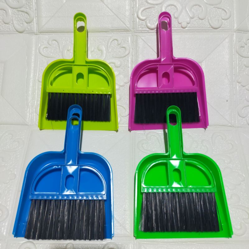 Mini Dust Pan With Brush Random Color | Shopee Philippines