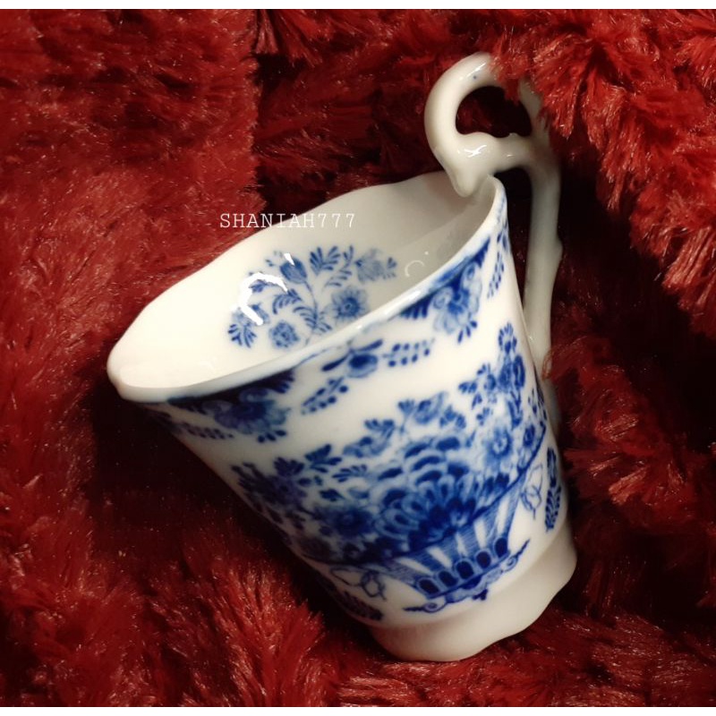 Antique Blue and White Pattern Porcelain Tea Cup | Shopee Philippines
