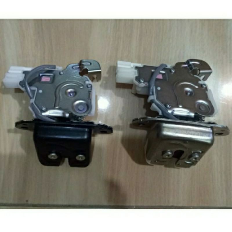 Honda Trunk Door lock (HRV, BRV, Jazz GK5, Mobilio) | Shopee Philippines
