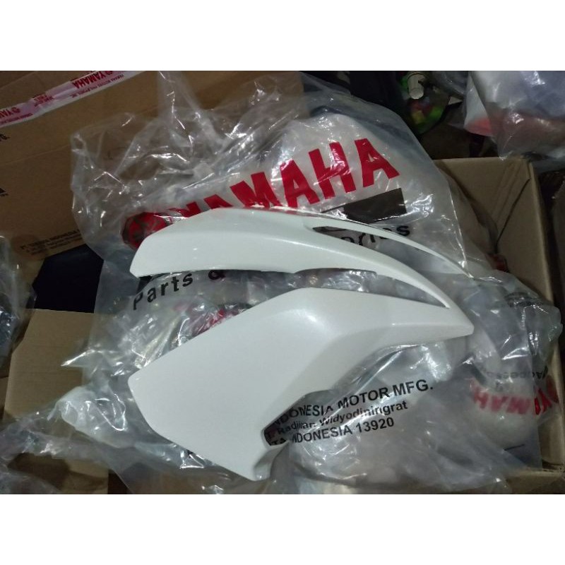 AEROX V1 BODY COWLING RIGHT SIDE ORIG. YAMAHA GENUINE PARTS | Shopee ...