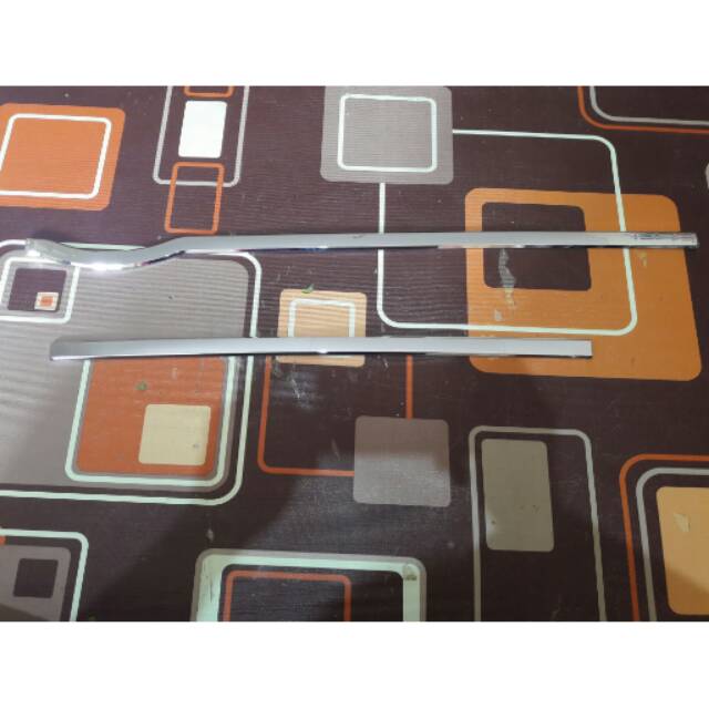 Avanza vvti rear window trim/new avanza rear window trim | Shopee ...