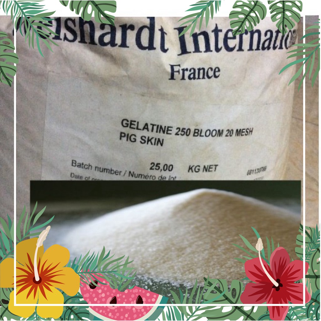 Galatine powder packaged in individual packages of 100g used to make ...