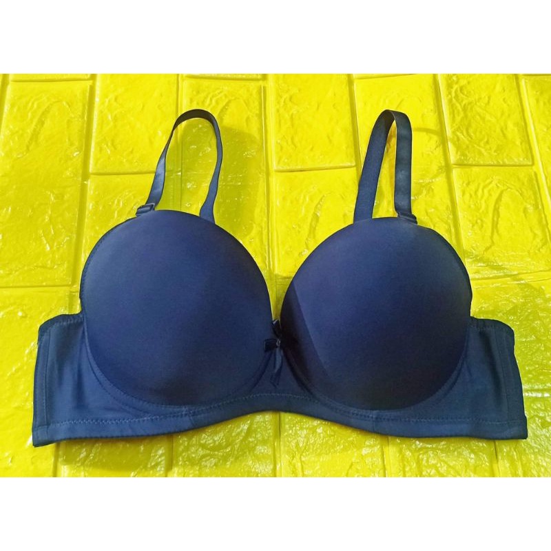 Triumph Big Cap Bra | Shopee Philippines