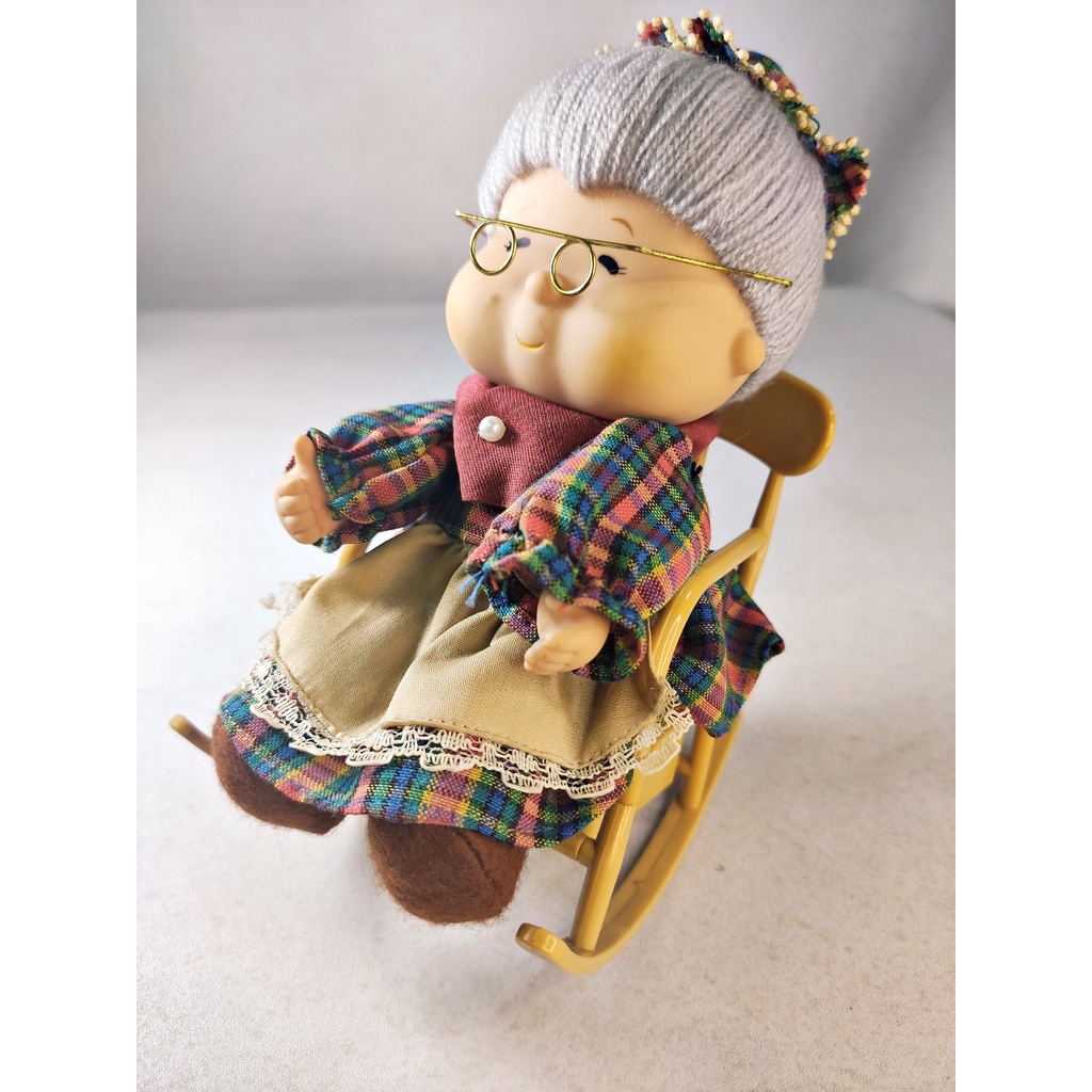 VINTAGE SEKIGUCHI ROCKING CHAIR GRANDMA MUSIC BOX (JAPAN SURPLUS ...
