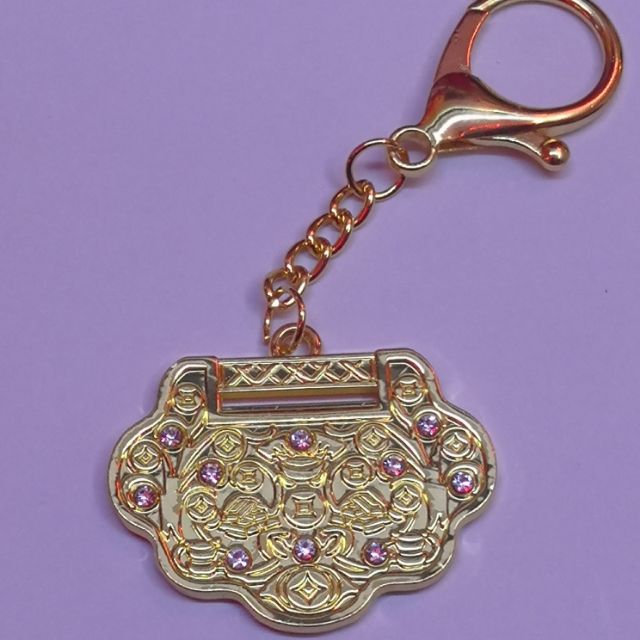 GOOD FORTUNE LOCK AMULET (GOLD PLATED) | Shopee Philippines