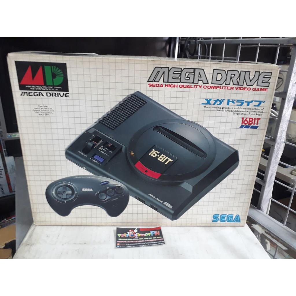 SEGA Mega Drive First Release Console System Vintage Complete in BOX ...