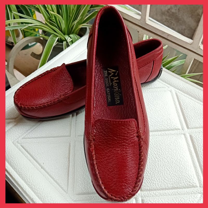 PLAIN MAROON Fashionable Genuine Leather Casual Flat Shoes for Women ...