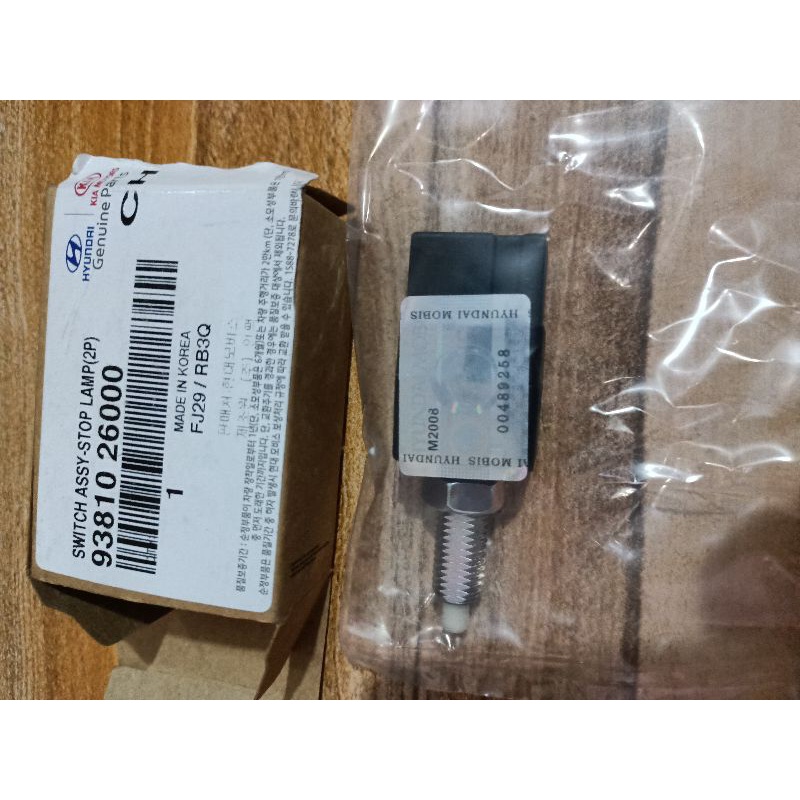 93810-26000 STOP LAMP SWITCH FOR HYUNDAI EON 2012-2019/GETZ 1.1(2PIN ...