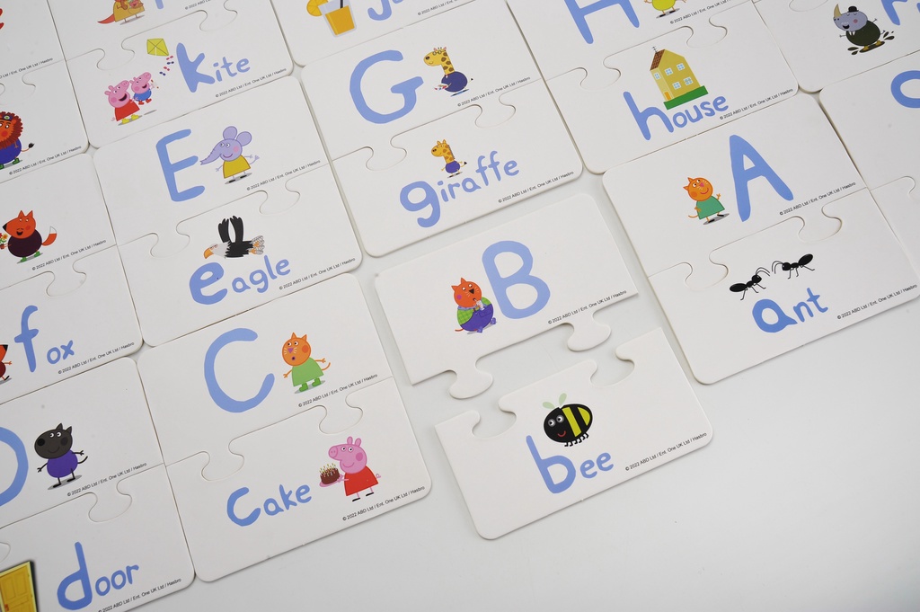 Kidmoro Peppa Pig Alphabet Puzzle, Learn your Kids Alphabet with Peppa ...