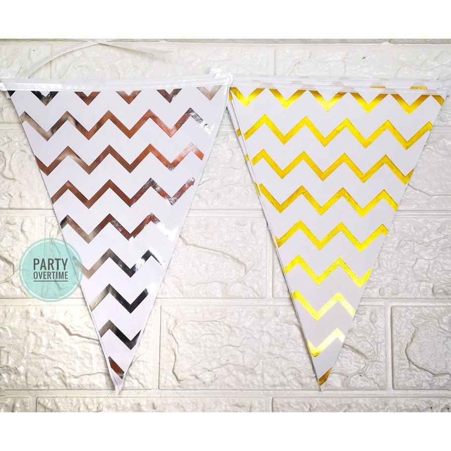 Metallic Gold / Silver Wave Chevron Zigzag Triangle Banderitas Flag ...