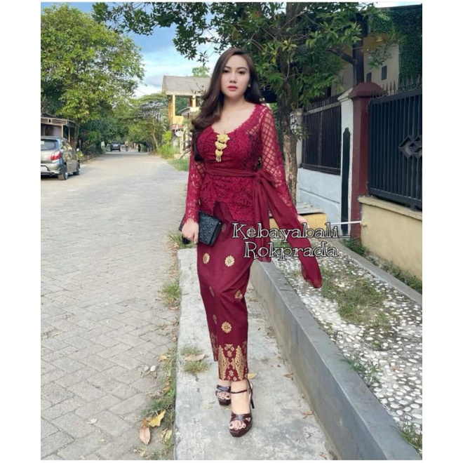 A SET Of MARRON KEBAYA KEBAYA KEBAYA RAYA KEBAYA BALI MODERN KEBAYA ...