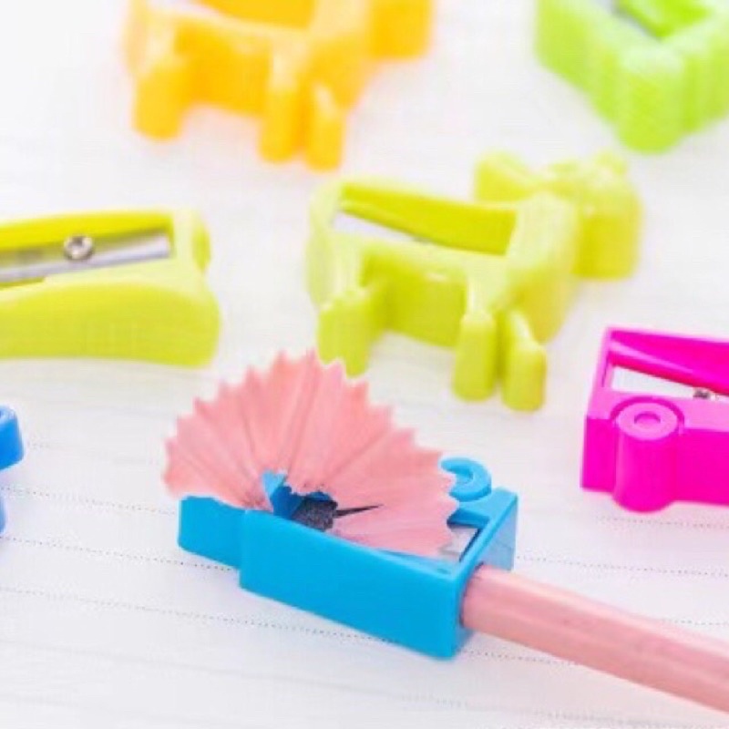 Eyebrow Pencil/Pencil Sharpener (Random Colors) Animal Shape Designs ...