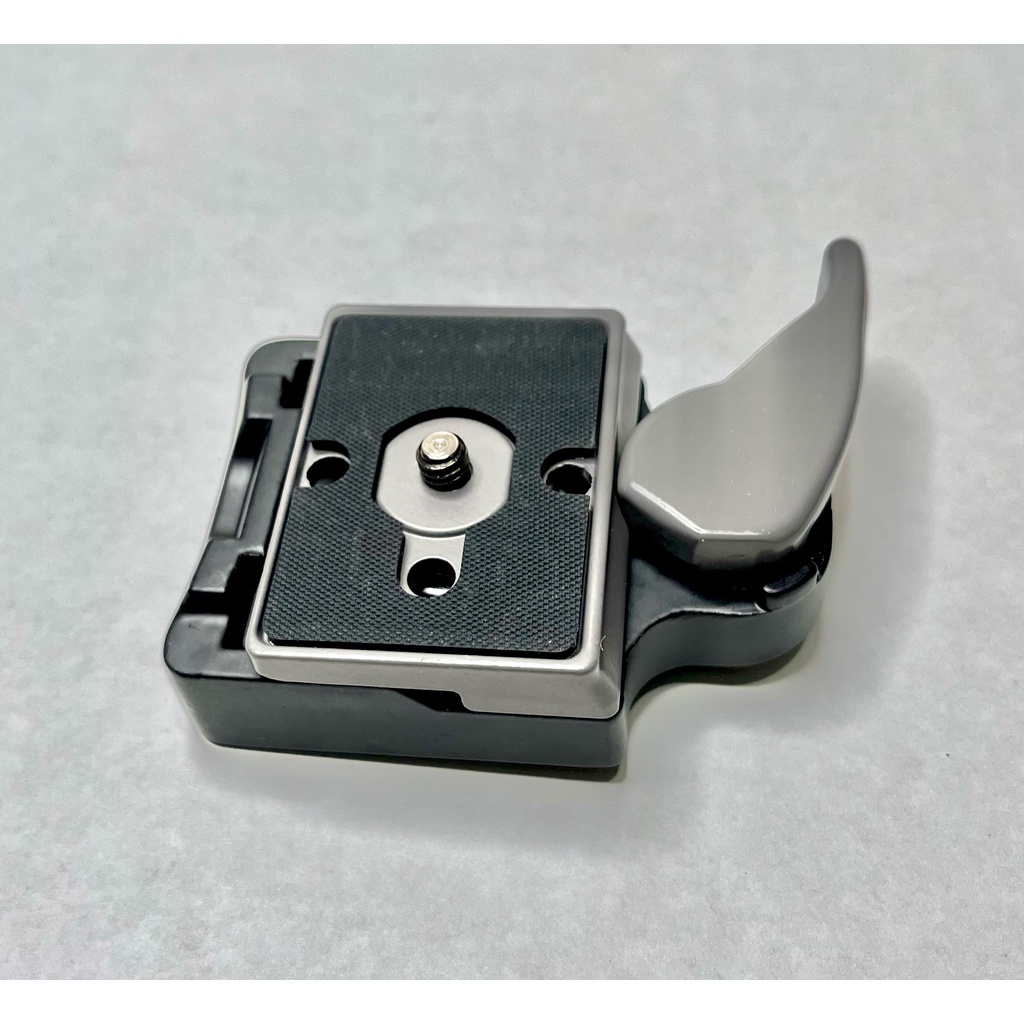 Merlin 01-150 Large Quick Release Adapter with Mounting Plate ...