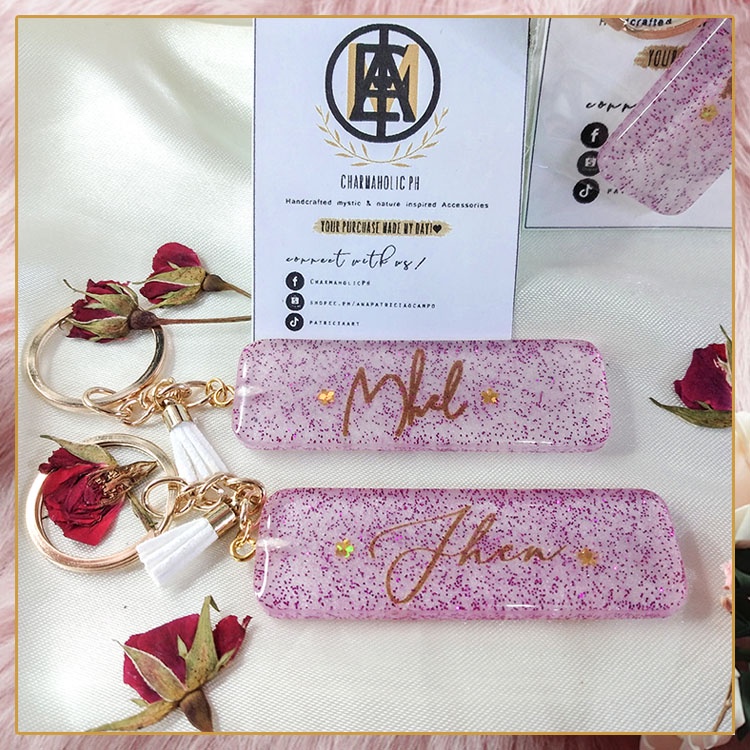 PERSONALIZED RESIN NAME KEYCHAIN WITH WHITE TASSEL - SHIMMER PURPLE ...