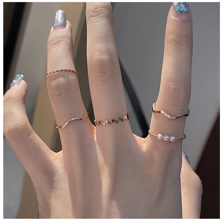 5 Pcs/Set Simple Fashion Wave Pattern Ring Set for Women Trend Personality Pearl Zirocn Metal ...