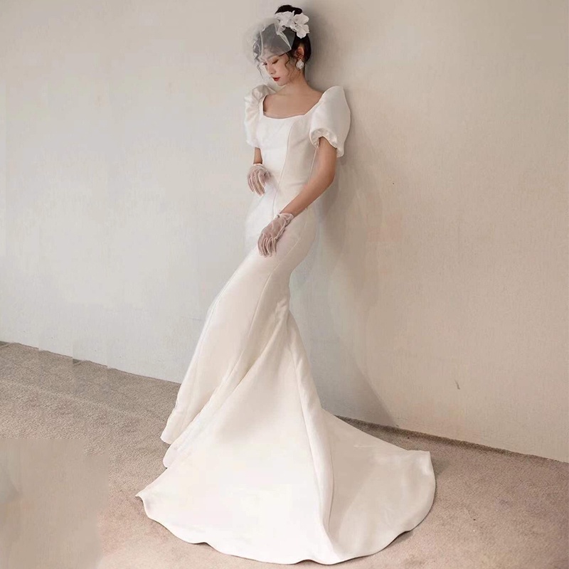 YLFF-Brides Square Neck Elegant Simple Journey Sweep Train Lantern ...