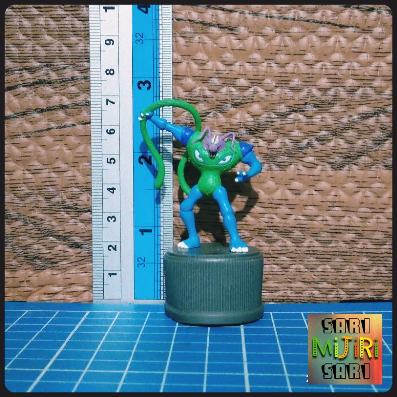 Authentic Kamen Rider Planet of the Apes Doraemon Lupin One Piece 711 ...