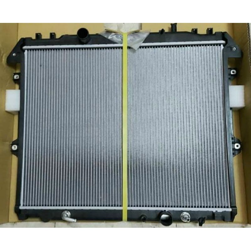 Toyota Innova, Fortuner, Hilux Vigo 2006-2015 Radiator | Shopee Philippines