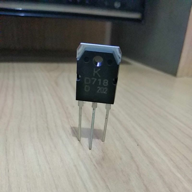 Original d718 npn Transistor / TR final d718 original npn | Shopee ...