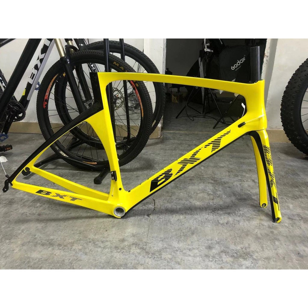 𝗕𝗫𝗧 𝗣𝗥𝗢 𝟮.𝟬 𝗖𝗔𝗥𝗕𝗢𝗡 Bike Frame Road Bicycle Carbon Fiber | Shopee ...