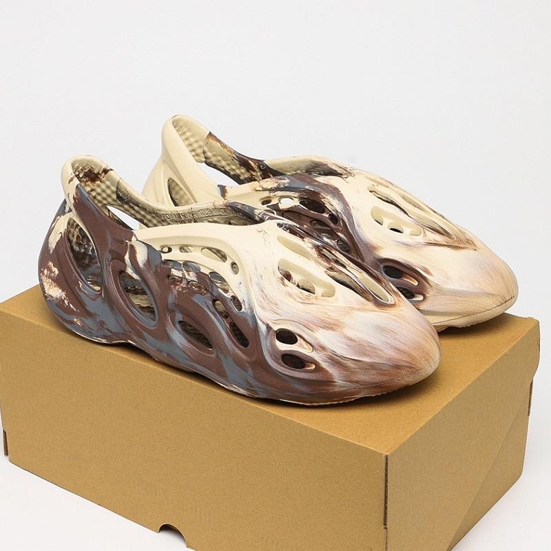 New Sell Well Fashion Wholesale Yezzy Top Foam Runner Men Sandals ...