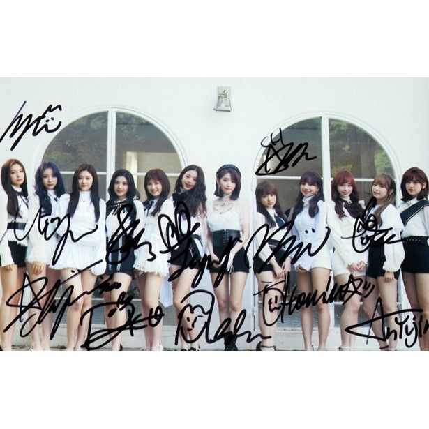 Signed IZONE autographed group photo 5 versions 6 inches | Shopee ...
