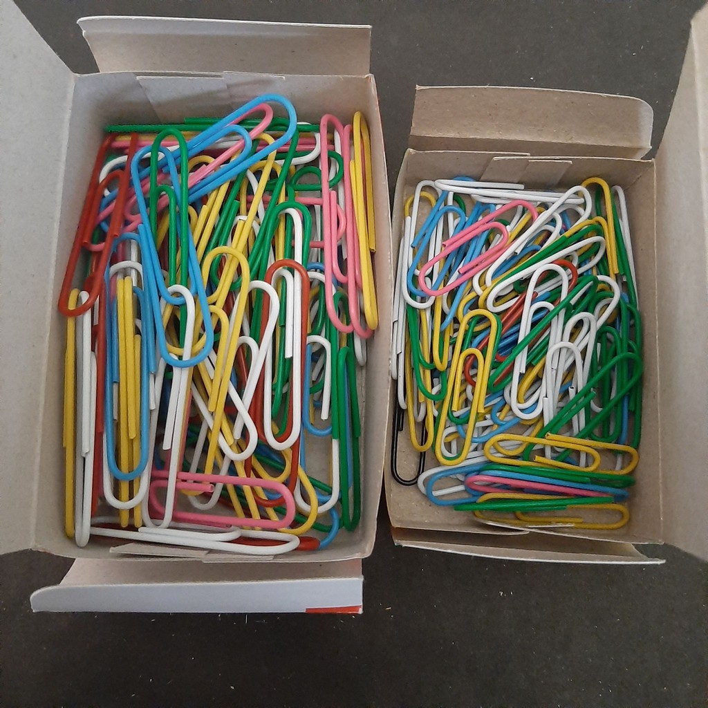 SNOWMAN VINYL COATED PAPER CLIPS | Shopee Philippines